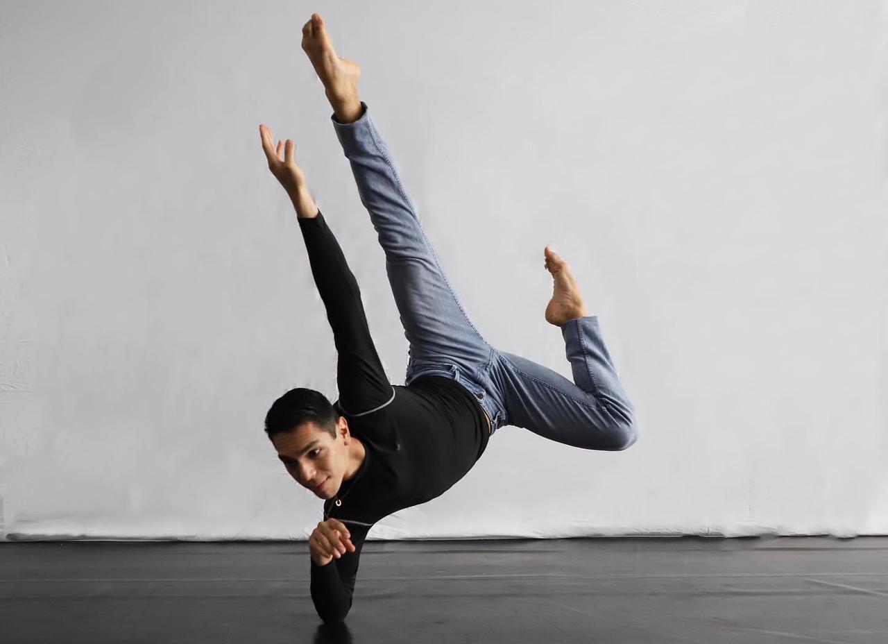 Con su talento, Héctor Santiesteban pone en alto la danza profesional ...
